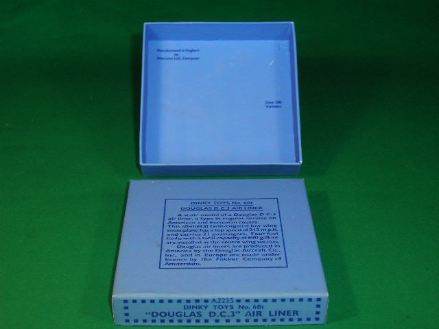 Dinky Toys # 60t Douglas D.C.3 Air Liner. – DRRB Reproduction Boxes