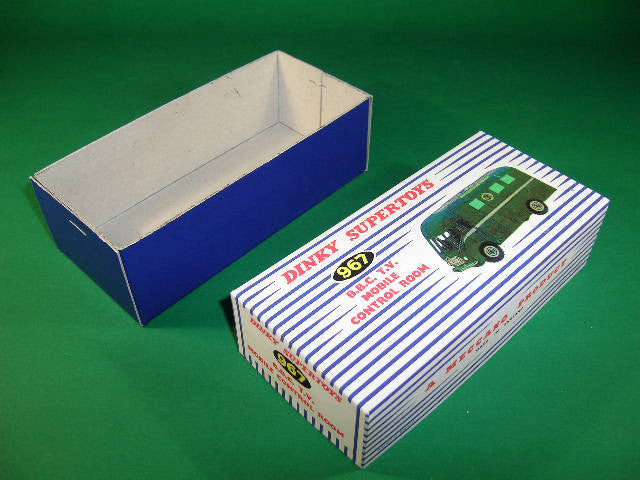 Dinky Toys #967 B.B.C. T.V. Mobile Control Room. – DRRB Reproduction Boxes